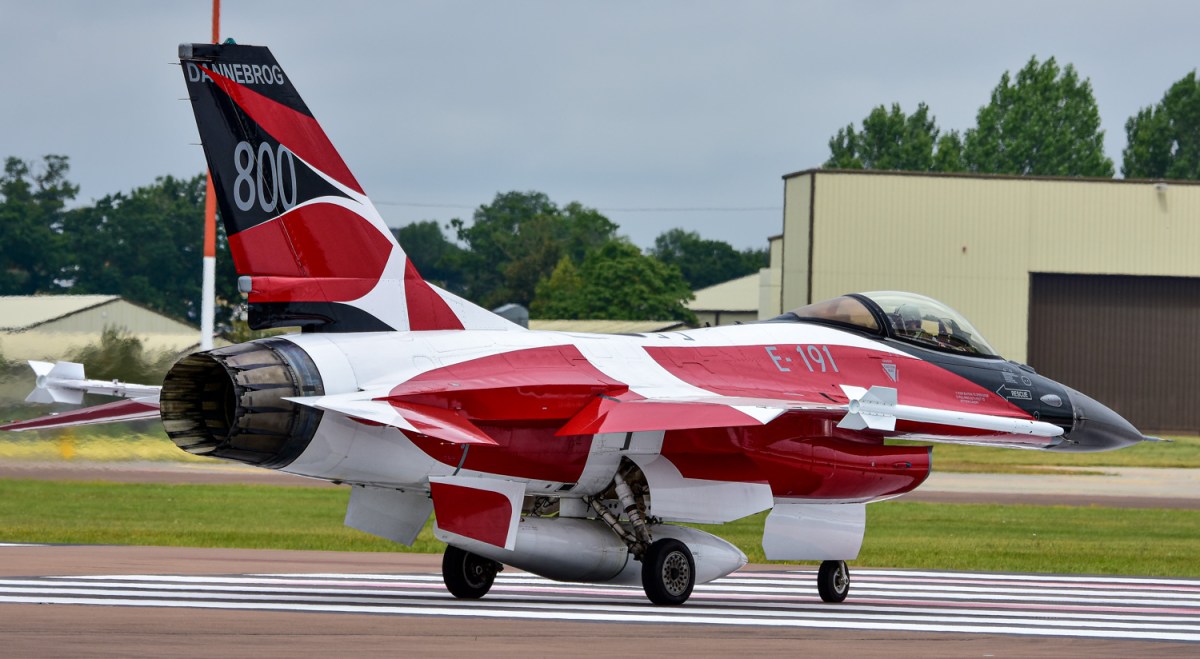 Lockheed Martin F-16 Fighting Falcon – aviatik.photos